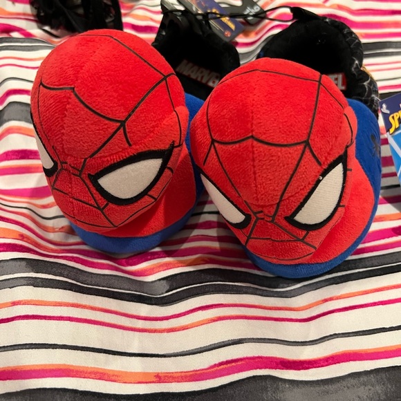 Spiderman | Shoes | Nwt Spiderman By Marvel Toddler Boys Spidey Head ...